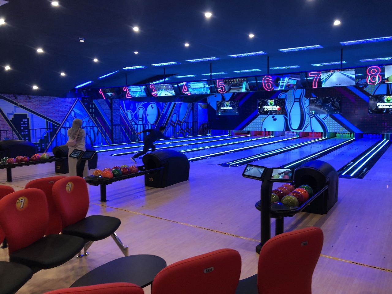 Jangan Sampai Ketinggalan, Funworld Bowling Pertama Hadir di Bengkulu ...